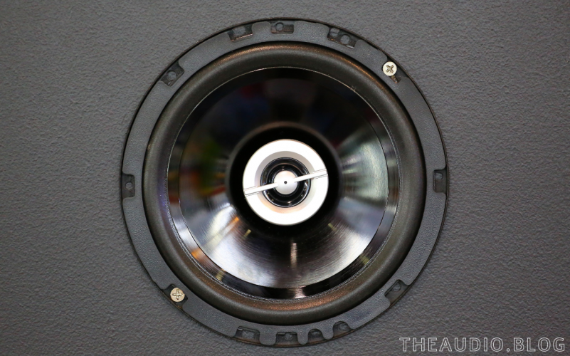 Can you use 4 ohm and 8 ohm speakers together? (Answered)